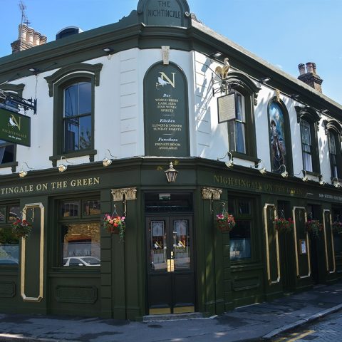 Nightingale On The Green | Wanstead, London | Pub in Wanstead